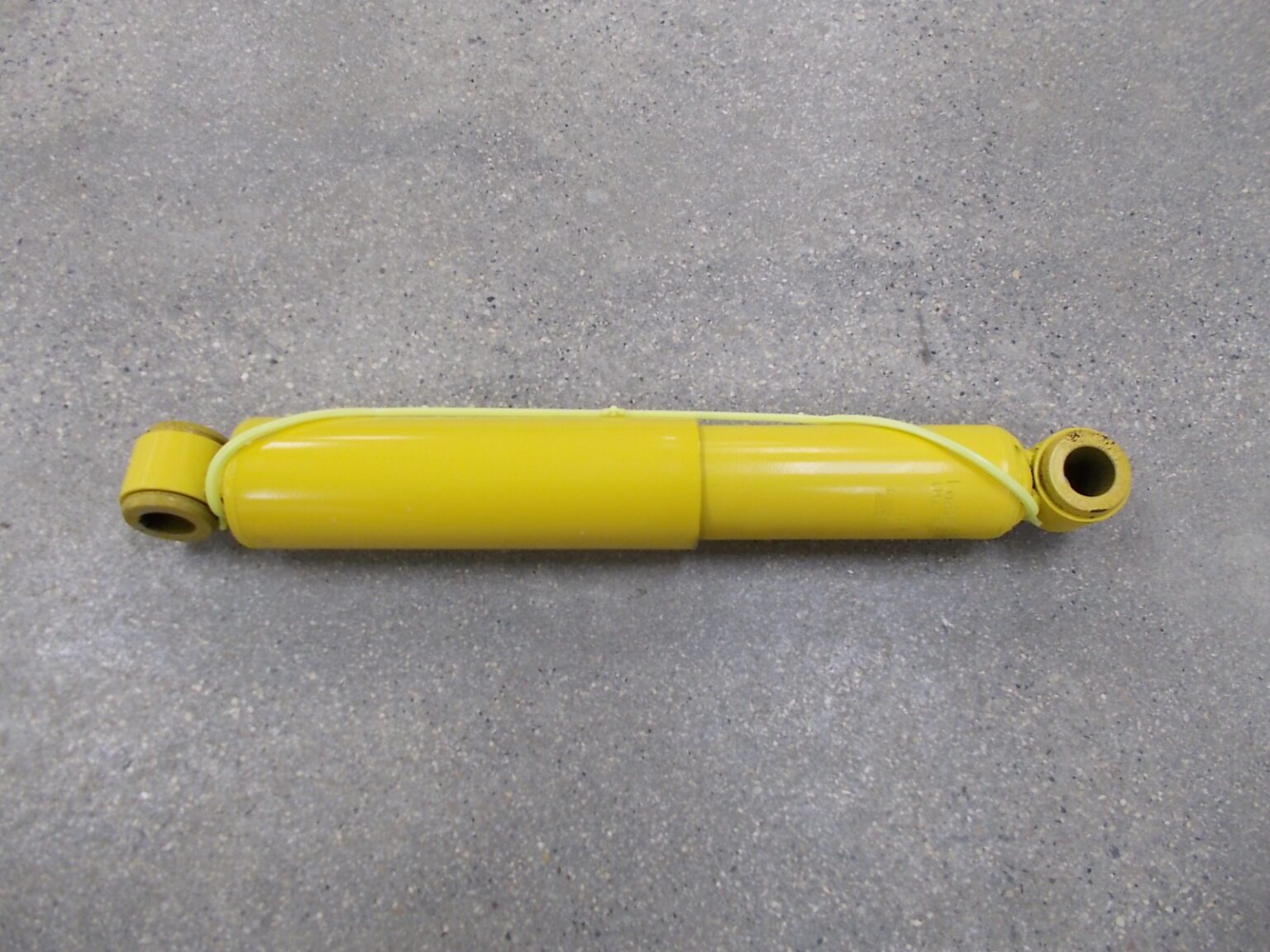 Dirks1350 - Peterbilt 359 Steer Axle Shock Absorber - Dirk's Classic Truck