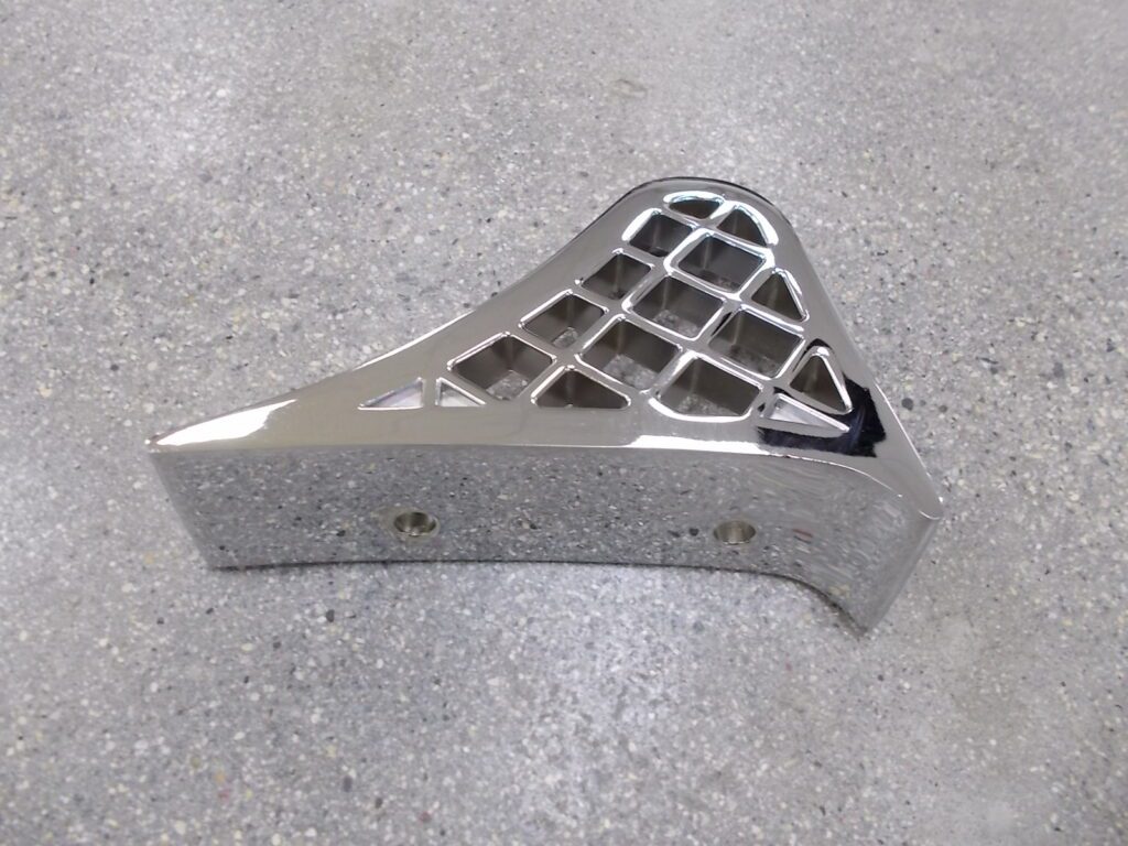 Dirks1067 - Peterbilt Chromed Aluminum Fender Steps - Dirk's Classic Truck