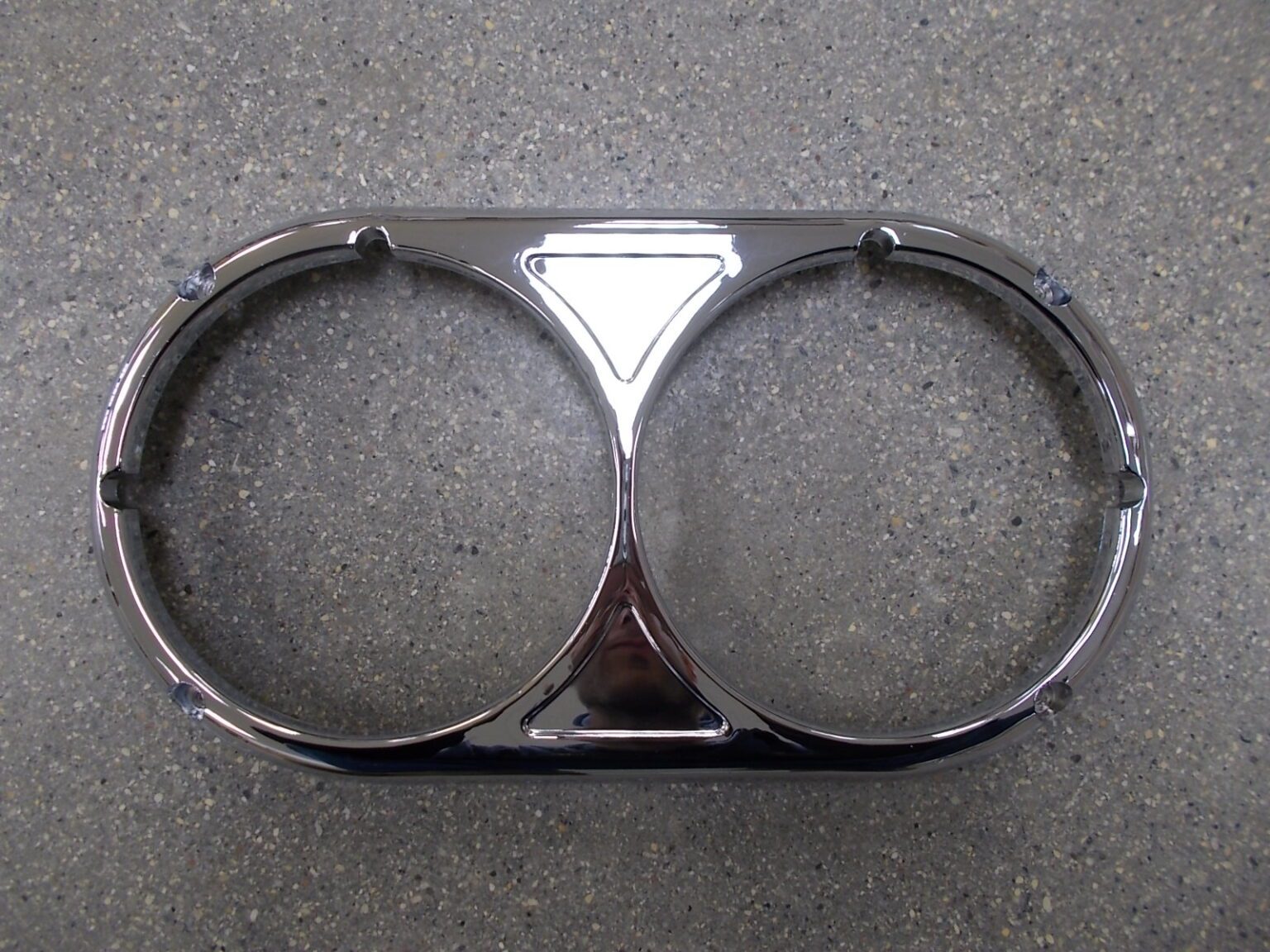 Dirks1204 - Peterbilt 359 Dual Round Stainless Steel Headlight Bezel ...
