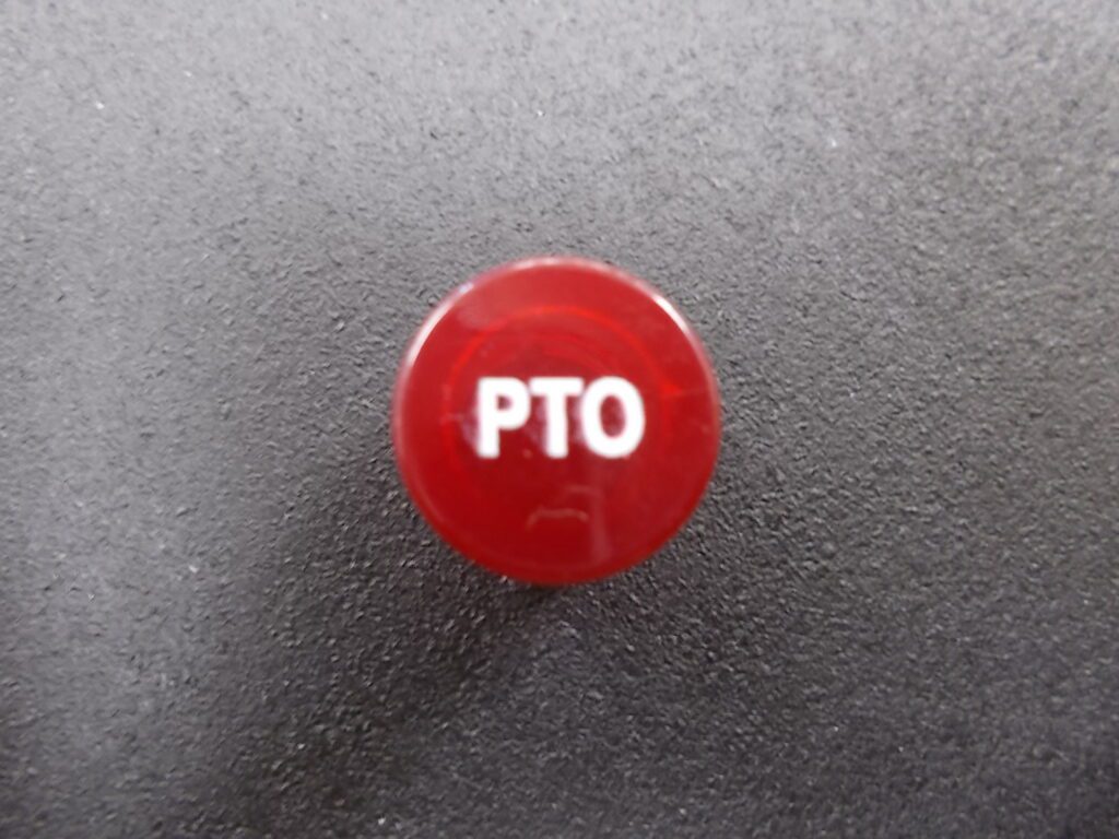 Dirks1407: PTO - Peterbilt 359 Dash Lens, PTO - Dirk's Classic Truck