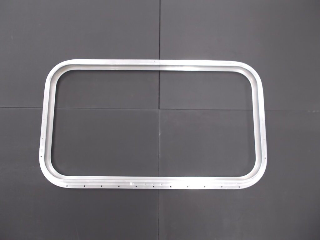 Dirks1427 - Peterbilt Rear Window Aluminum Frame - Dirk's Classic Truck