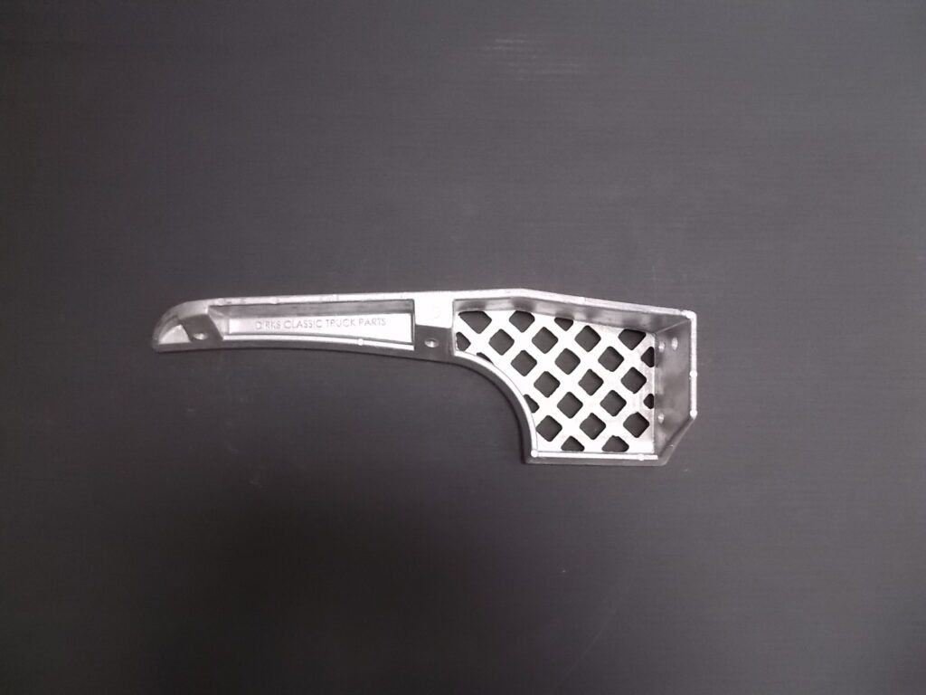 Dirks1530/Dirks1530P - Peterbilt 359 Aluminum Front Fender Step, RH ...