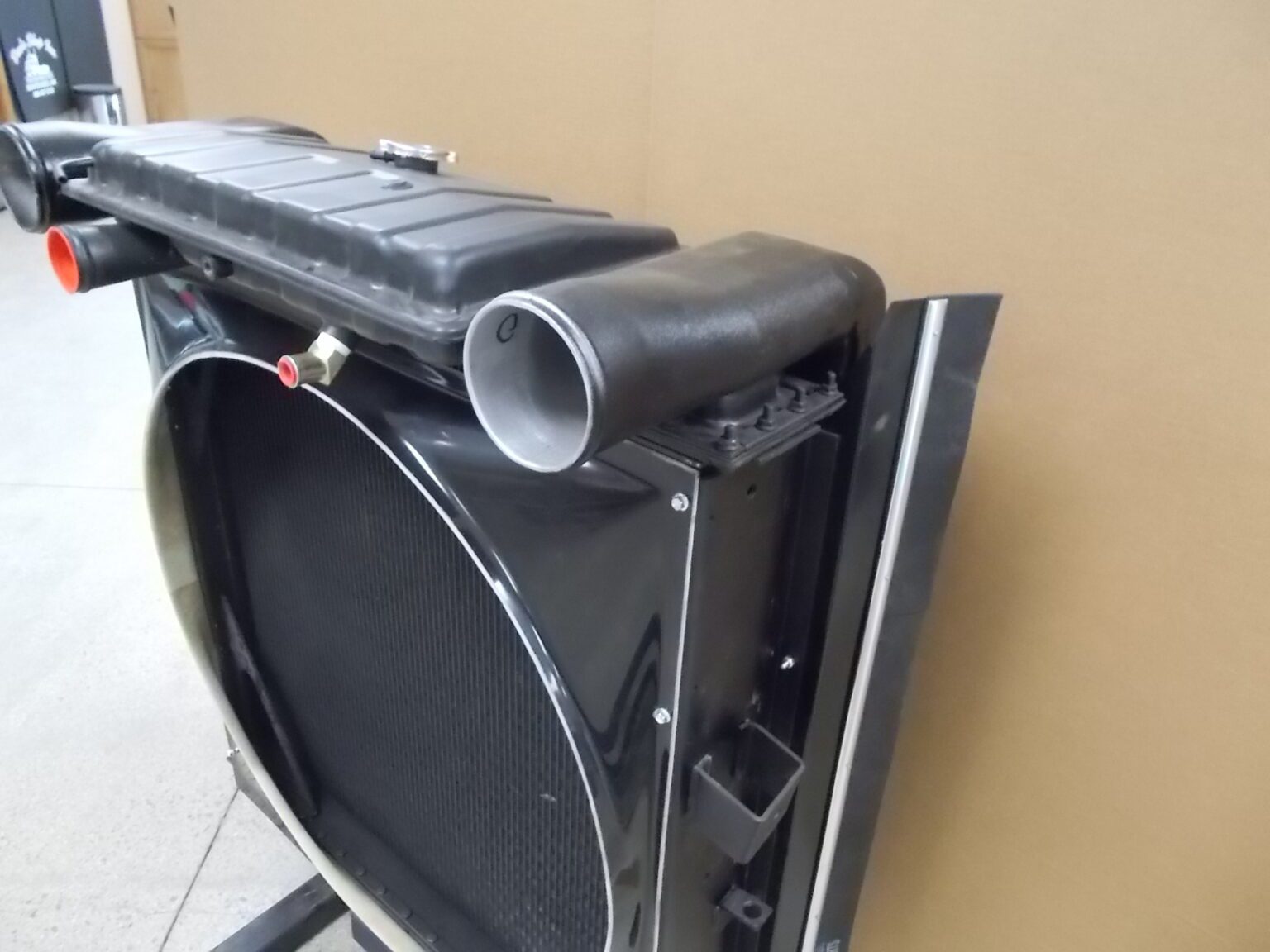 Dirks1689 - Peterbilt 359 Radiator & Cooling Package - Dirk's Classic Truck