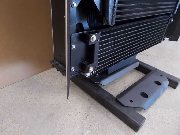 Dirks1689 - Peterbilt 359 Radiator & Cooling Package - Dirk's Classic Truck