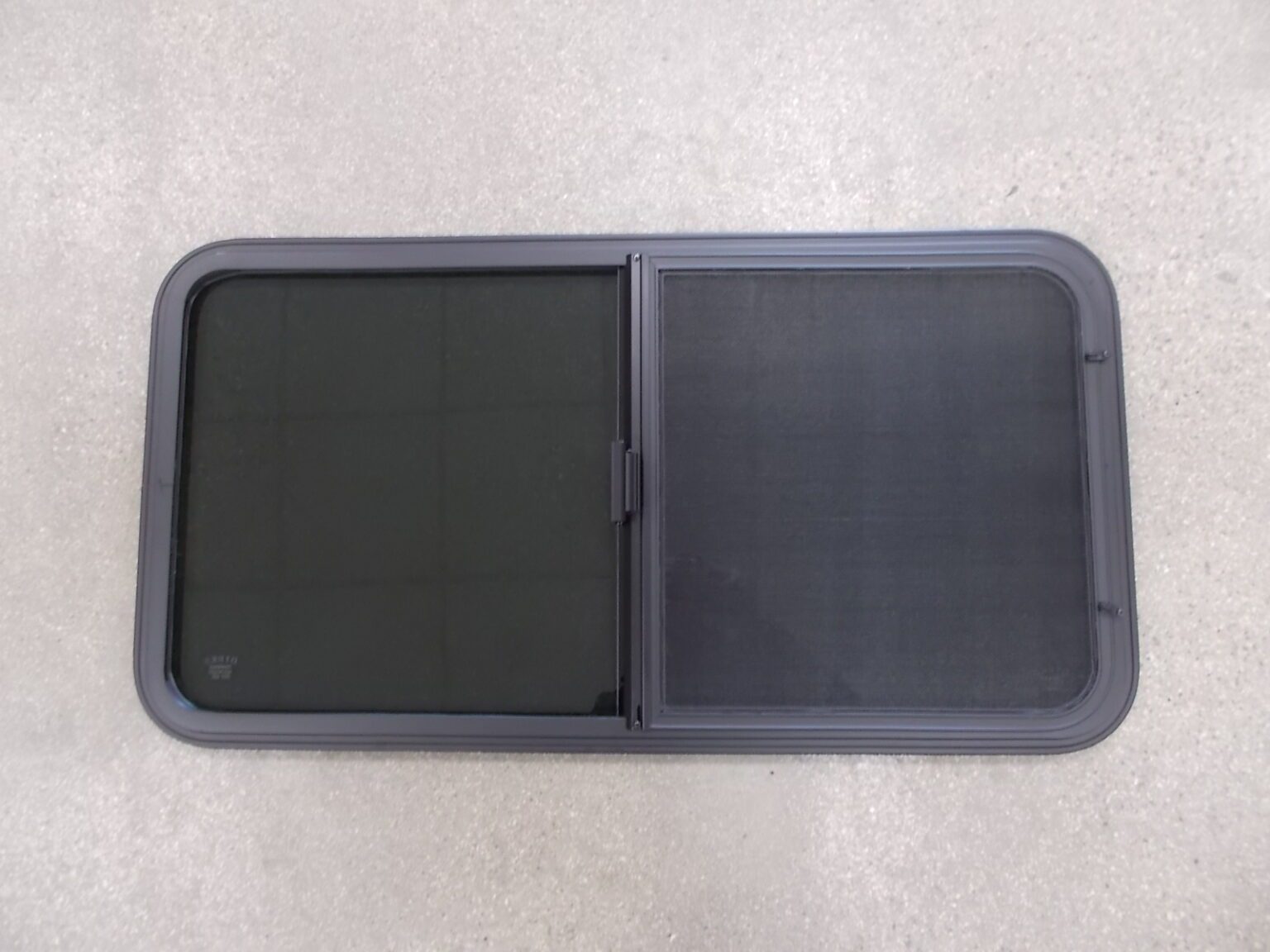 Dirks1441 - Peterbilt Rear Slider Window & Removable Screen - Dirk's ...