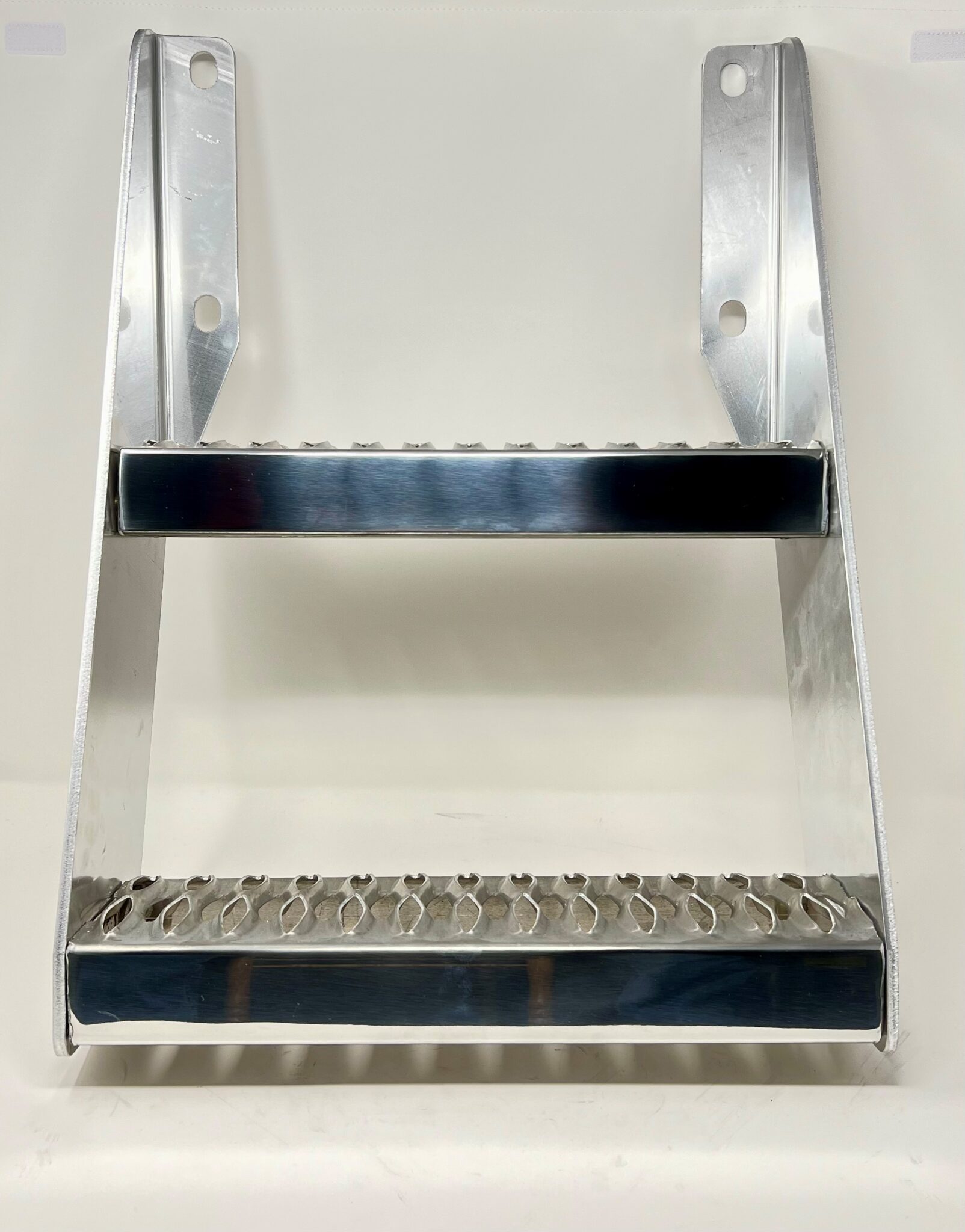 Dirks1867 - Peterbilt Frame Step - Dirk's Classic Truck