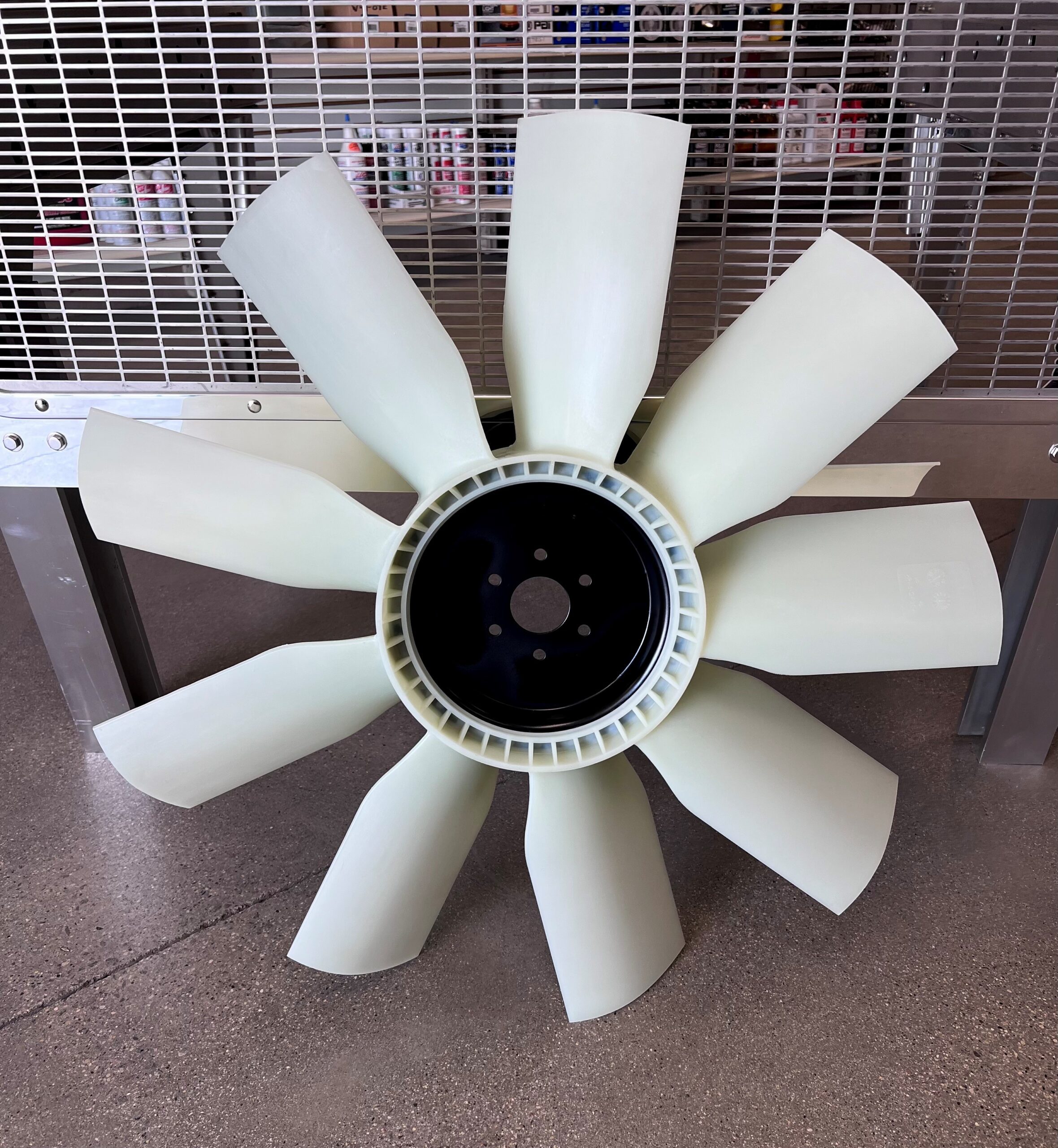 Dirks1961 - Peterbilt 359 Fan Blade - Dirk's Classic Truck